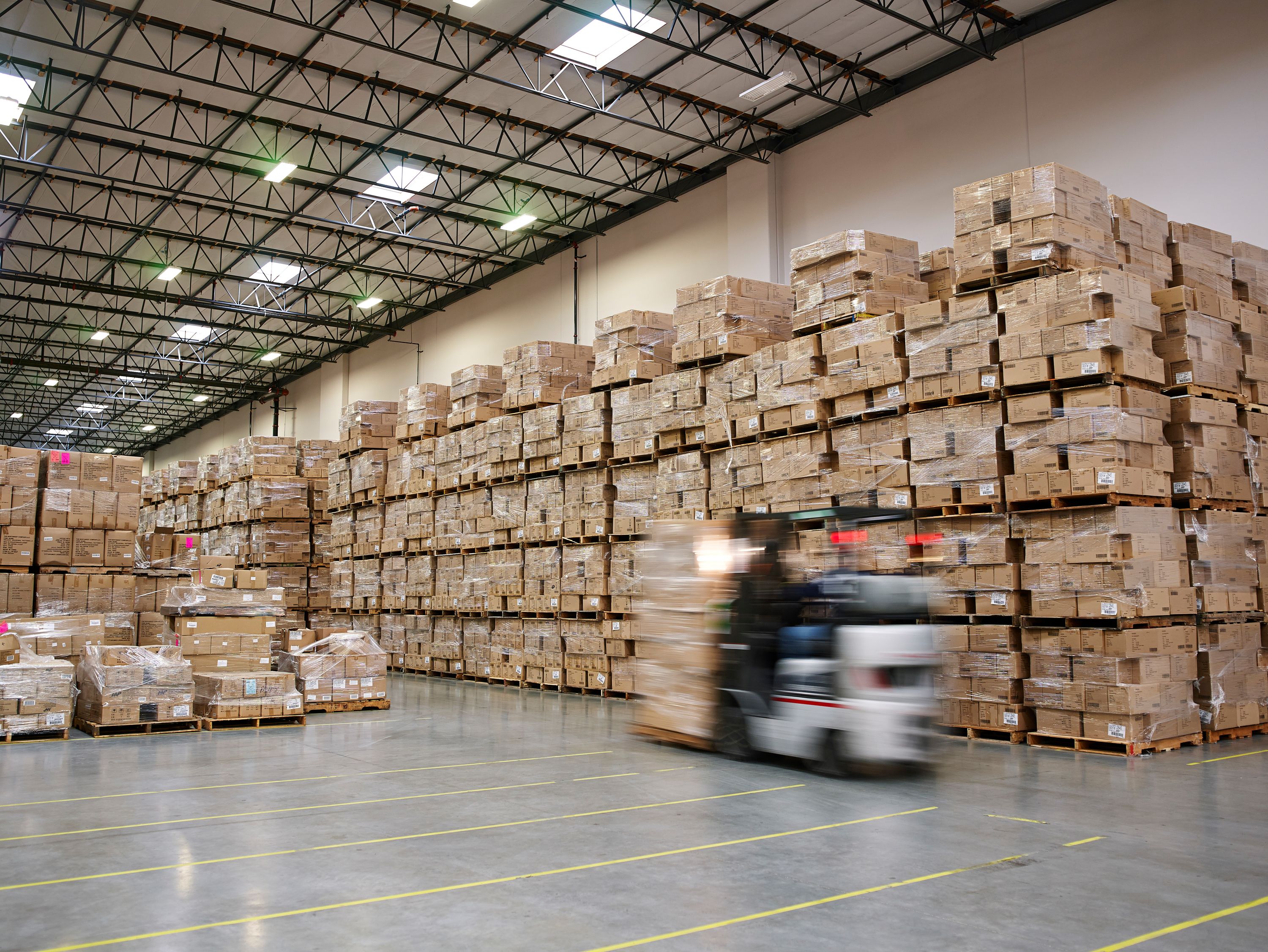 How to Efficiently Manage your Warehouse Inventory | Prologis
